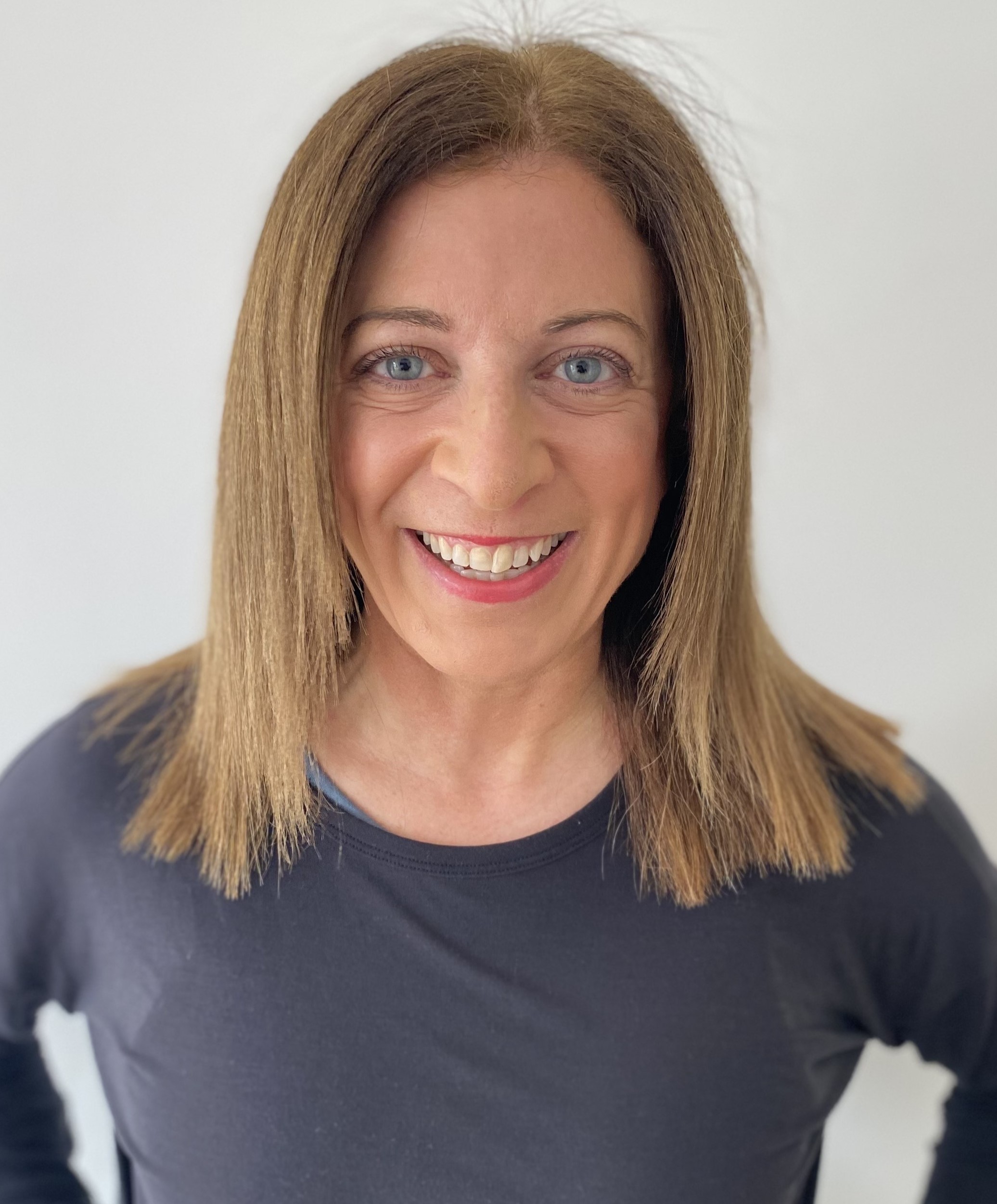 Lisa Singer - EXHALE PILATES LONDONEXHALE PILATES LONDON